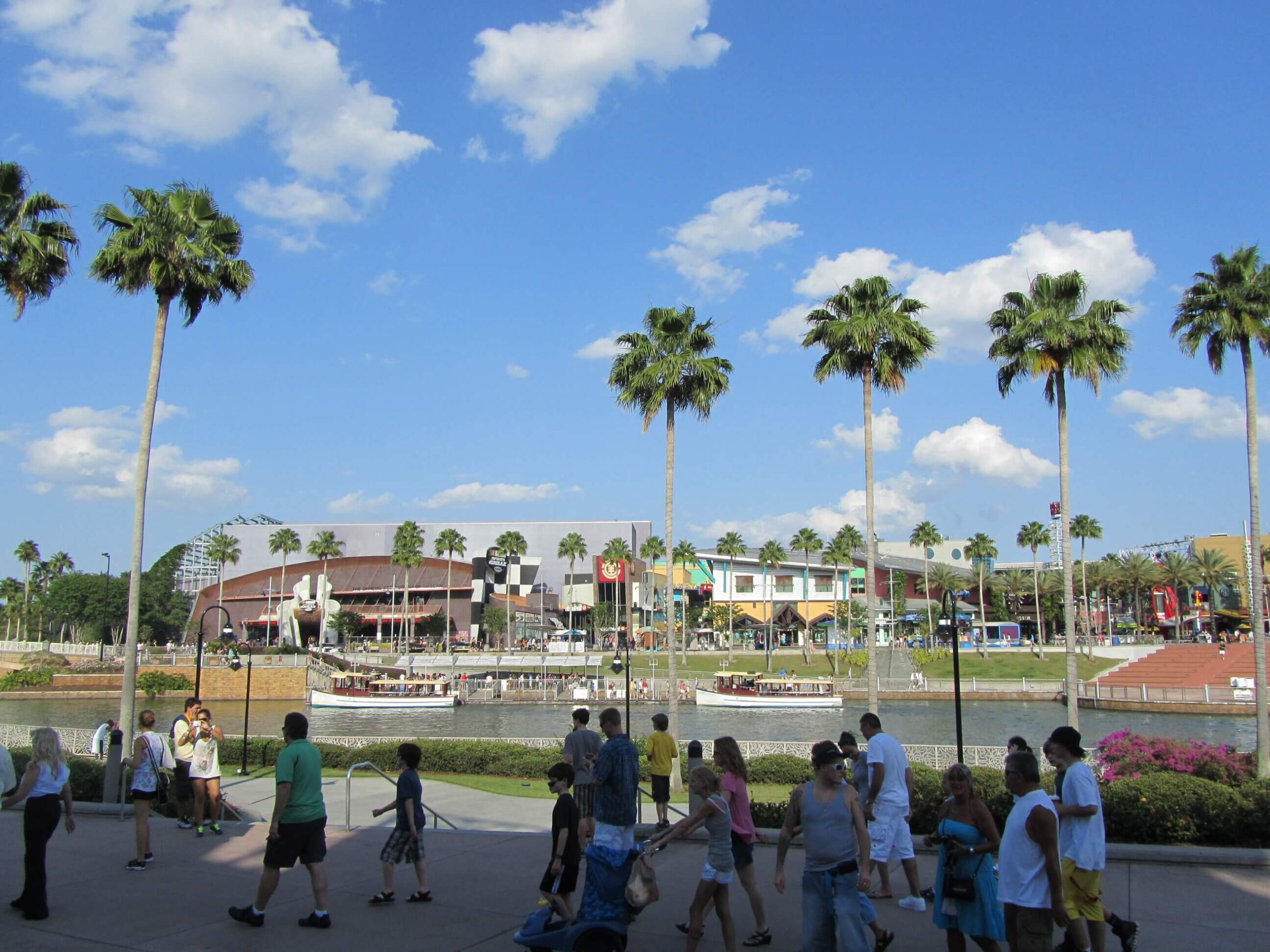 Universal Orlando Resort - Restoration Champ